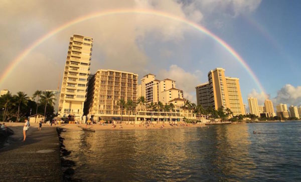 Honolulu Airport to Outrigger Waikiki Beach Resort / Reef on the Beach