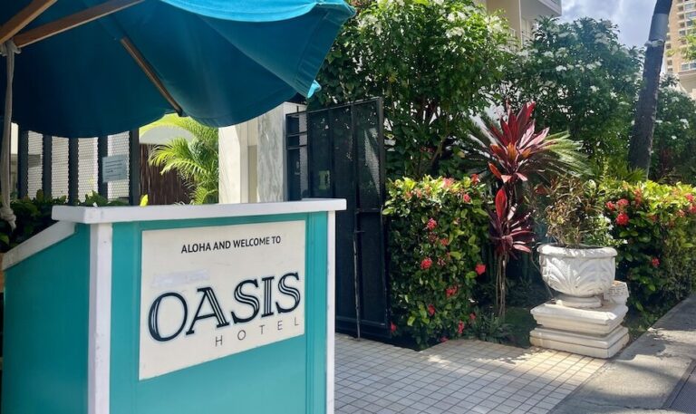 Oasis Hotel Waikiki Airport Shuttle