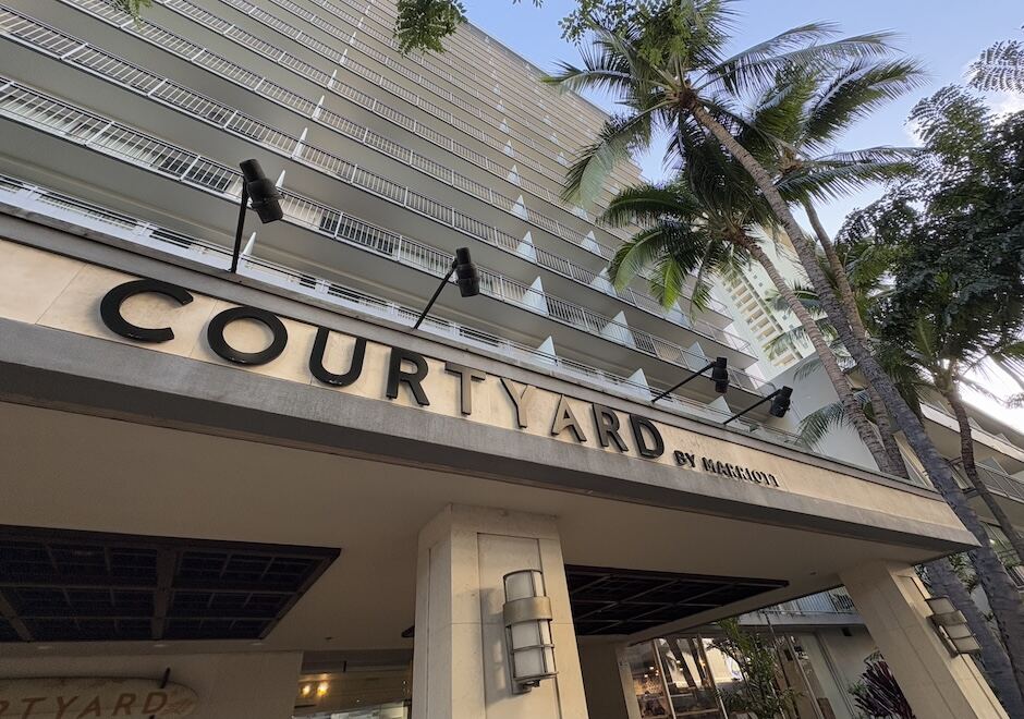 Courtyard by Marriott Waikiki Airport Shuttle