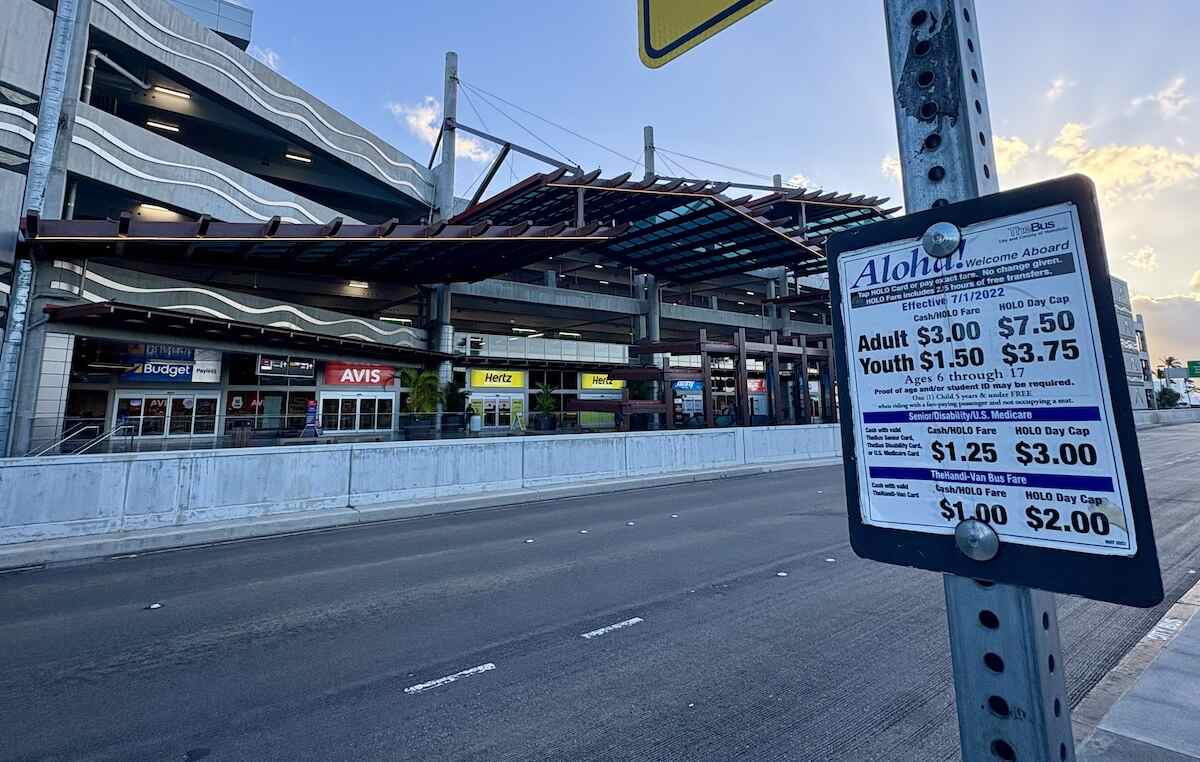 Why Bus or Car Rental from Honolulu Airport Are a Bad Idea